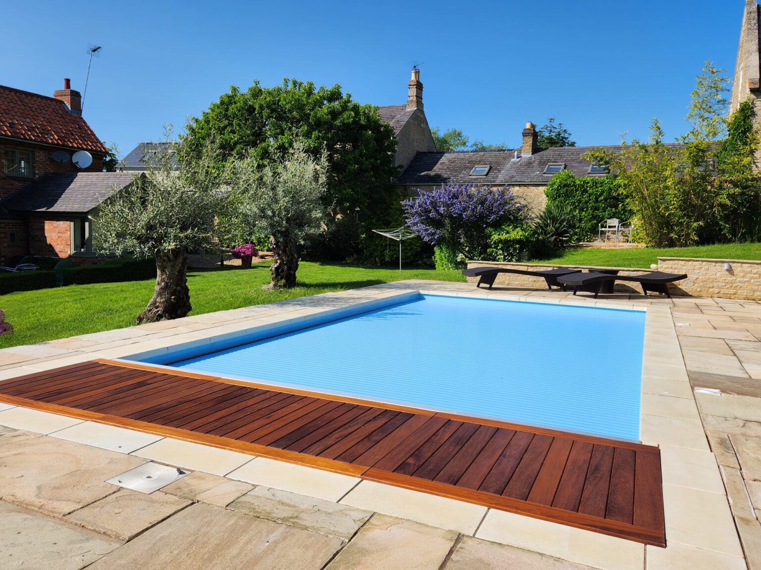 Bakewell Pools | Fibreglass and Ceramic Pools for Leisure and Exercise